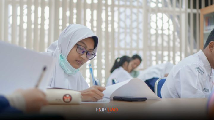 Logo Universitas Ahmad Dahlan Terverifikasi Tahun 2016