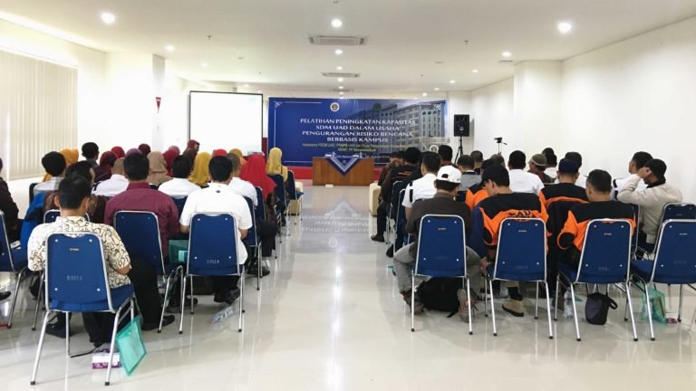 Logo Universitas Ahmad Dahlan Terverifikasi Tahun 2016